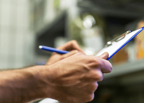 How to become a professional snagger - Lively Professional